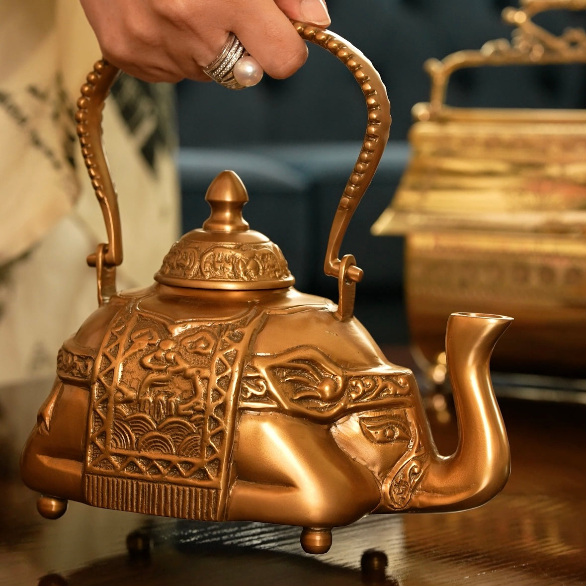 Mehfil-e-Shaan - Elephant-Shaped Brass Kettle – Vilása Home